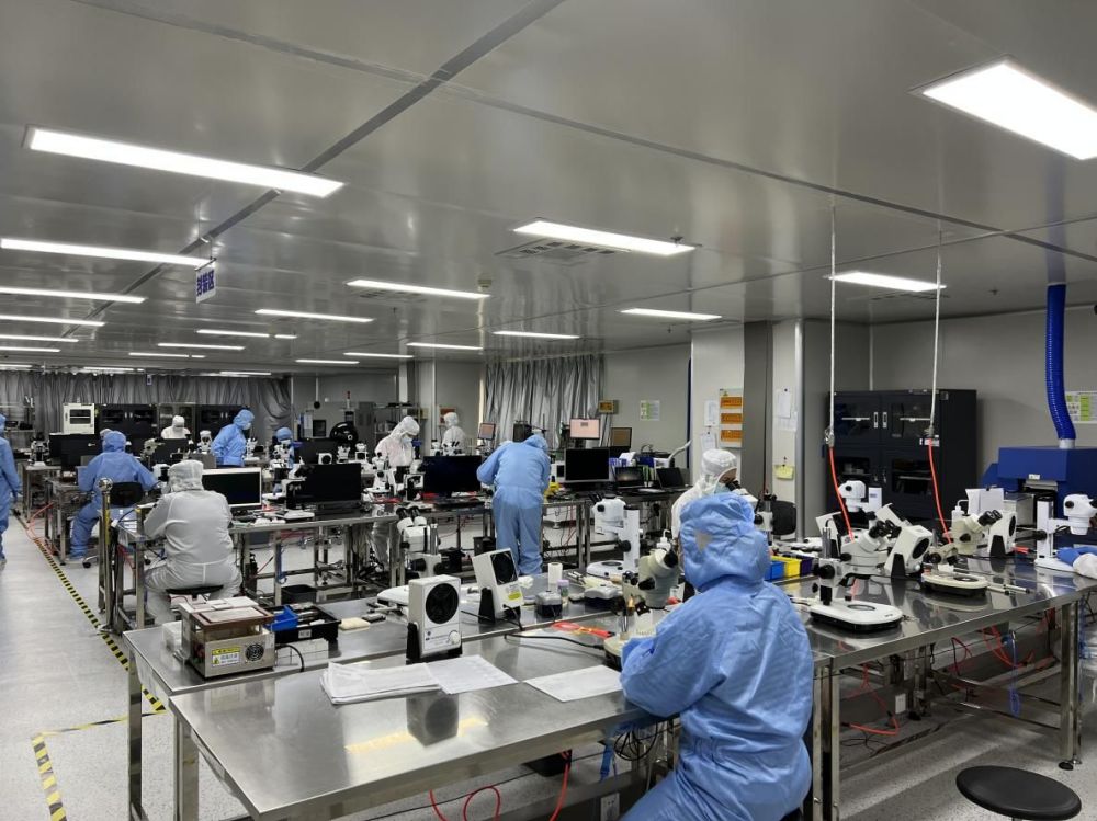 News - What is a cleanroom suit and Why is it needed?